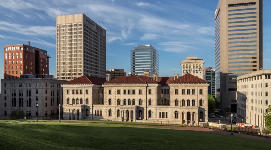 Energy-Efficient Low-e Glass Chosen for Courthouse and Annex ...