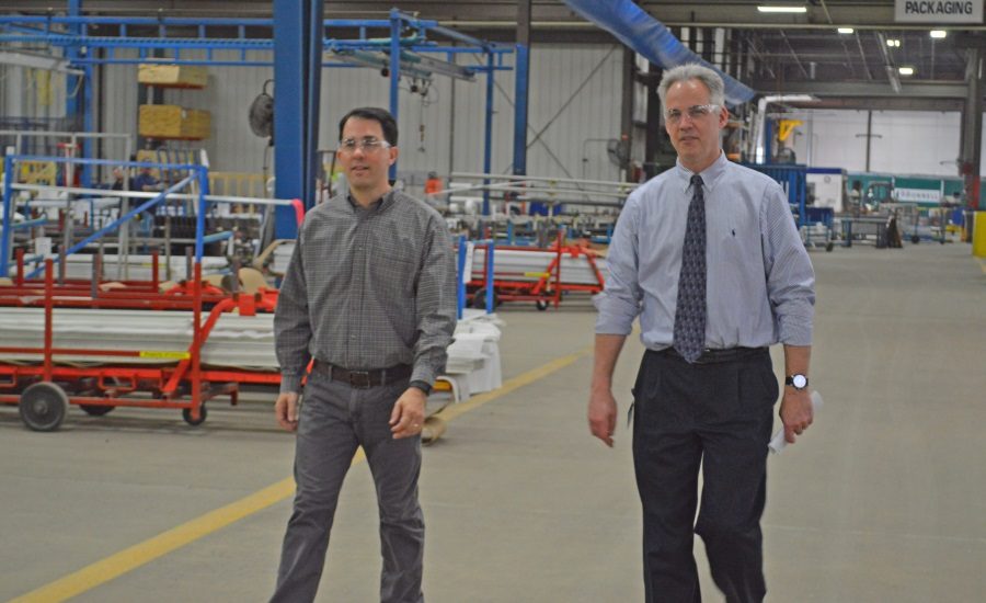 Wisconsin Governor Visits Linetec | 2016-04-21 | Building Enclosure