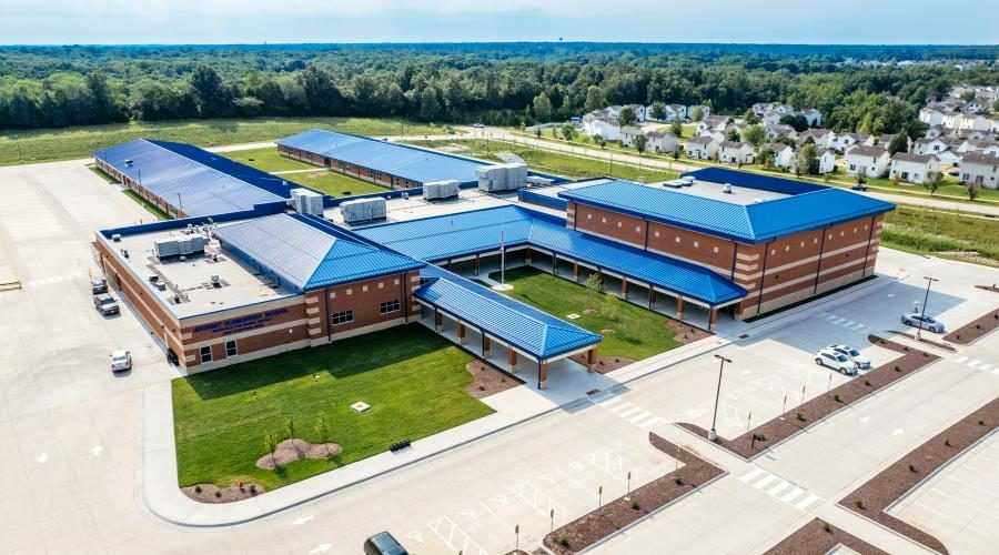 Metal Provides New Look for Elementary School | Building Enclosure